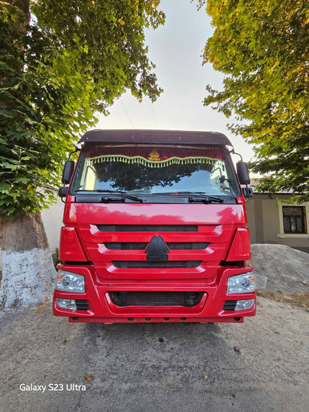 Самосвал Howo sinotruk 2016 йил