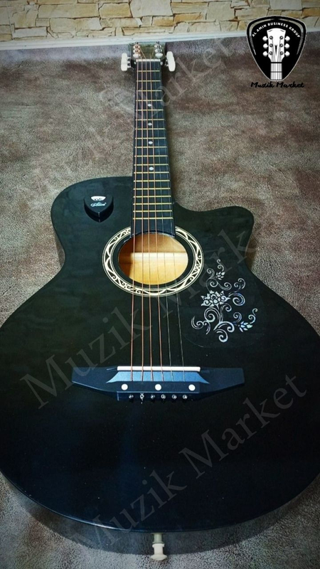 Gitara akustika brendiviy
