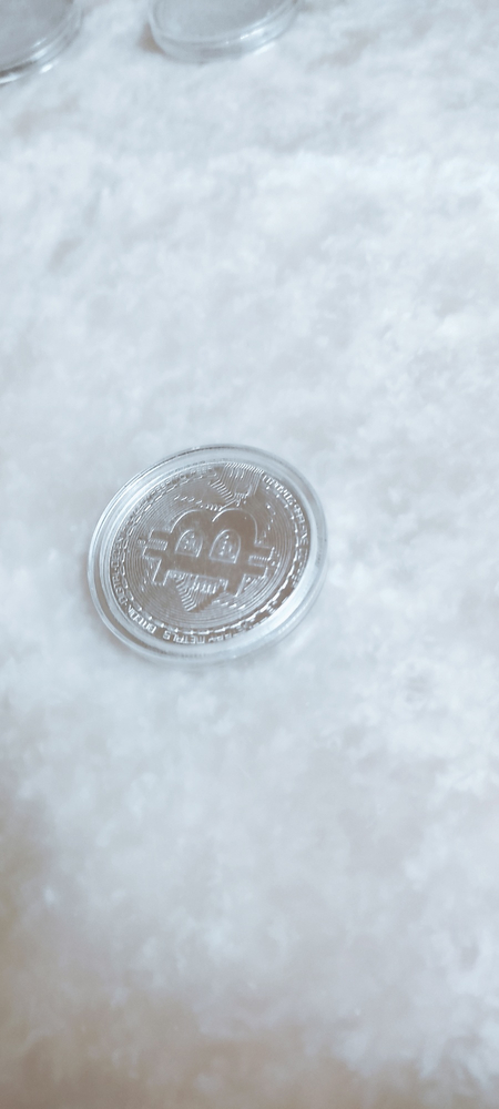 Сувенирные биткоины