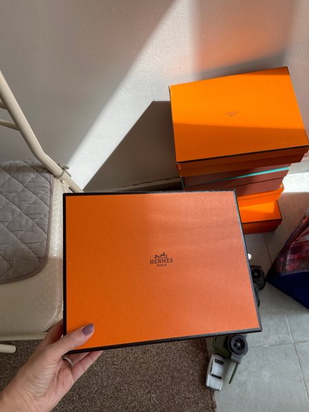 Коробка из под обуви под бренд Gucci Hermes