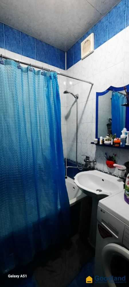 Продается 4 ком квартира в Юнусабадском р-не 8 кв ! (J 1602)