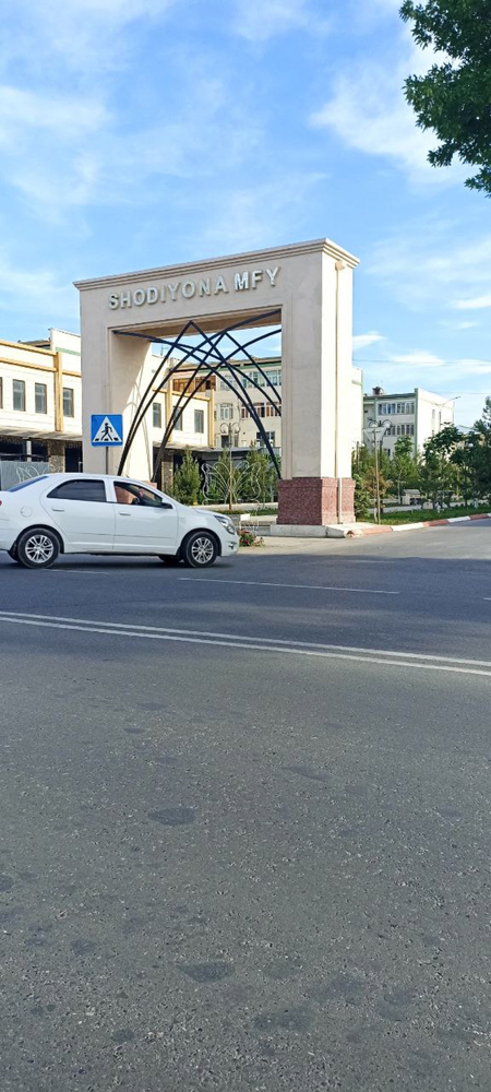 Farg’ona shahar Shodiyona Mfyda kvartira sotiladi