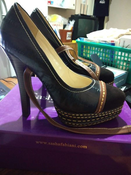 Туфли кожаные женские, новые, 39р, Sahsa Fabiani