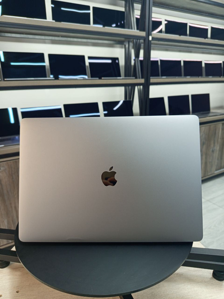 продается MacBook Pro