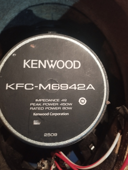 Kenwood avto magnitafon