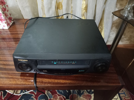 Видеомагнитофон Daewoo DV-F34