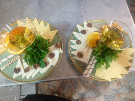 Toʻy va marosimlar uchun salatlar Mevalar tayyorlaymiz