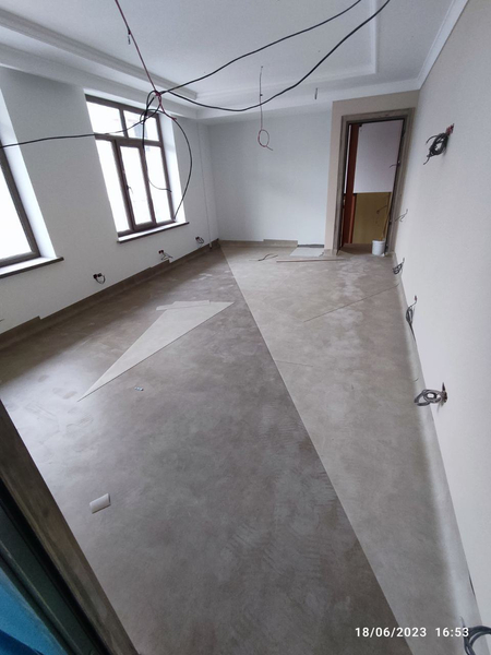 Linoleum, pvh, rezina poʻl nalivnoy pol