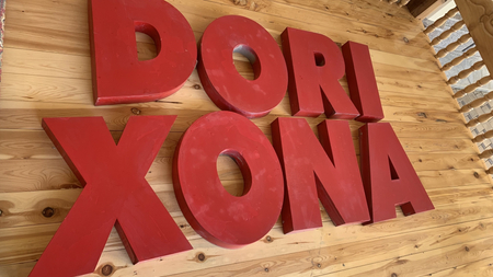 DORIXONA rangli formadagi xarflar