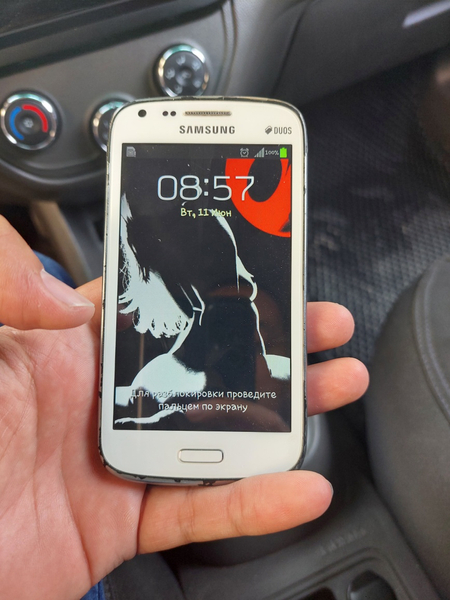 Samsung Duos idealni holatda