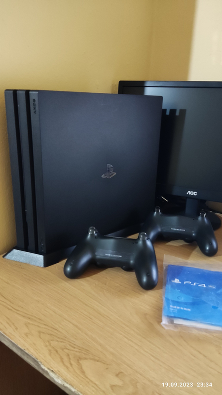 Playstation 4 pro 7218versiya 9.00