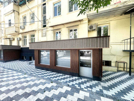 Горячая цена! Офис, вдоль дороги. 135м2. Евроремонт. ор ЖК 