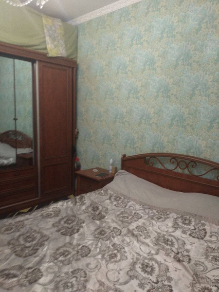 Чорсу 2/2/5(Чорсу Бозор метро Қоратош)