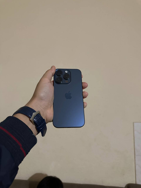 Iphone 15 pro ideal 10/10