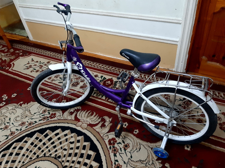 Velosiped sotiladi.Holati a\\\'lo.