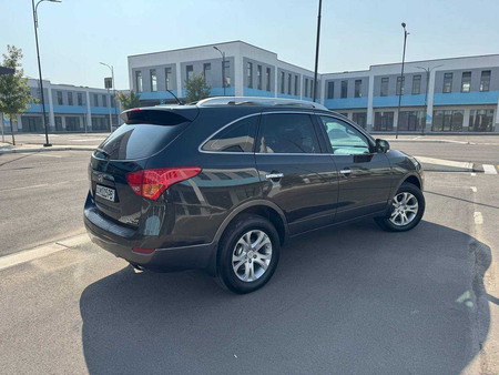 Avtomobil Hyundai Veracruz