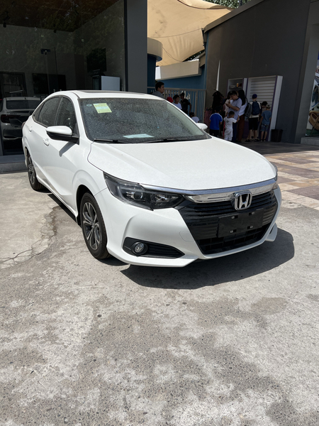 Honda crider lyuk bor faqat naxt pulga sotiladi