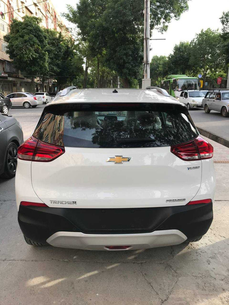 Chevrolet Tracker Premier 2023 nasiya savdoga