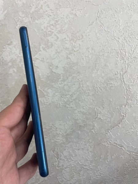 Samsung 12 a xolat yaxwi aybi yoq