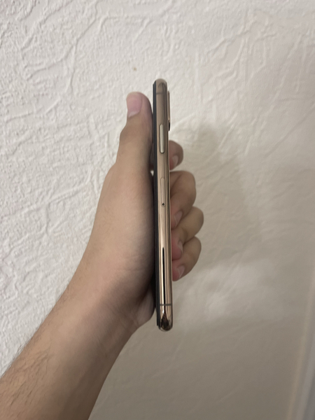Iphone xs gold 256 idael