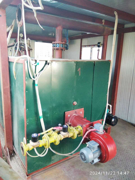 Газда ишлайдиган котёл (газовый)  сотилади сендвичли уйчаси билан