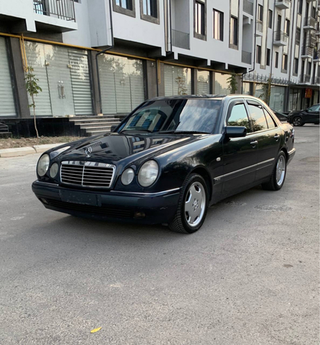 Срочно!!! Полдаётся Мерседес бенз W210 Mercedes benz!