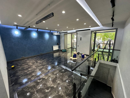 Аренда Срочно Hi-Tech Office Ц-2 Супер Центр 100+75м2 Вдоль дороги