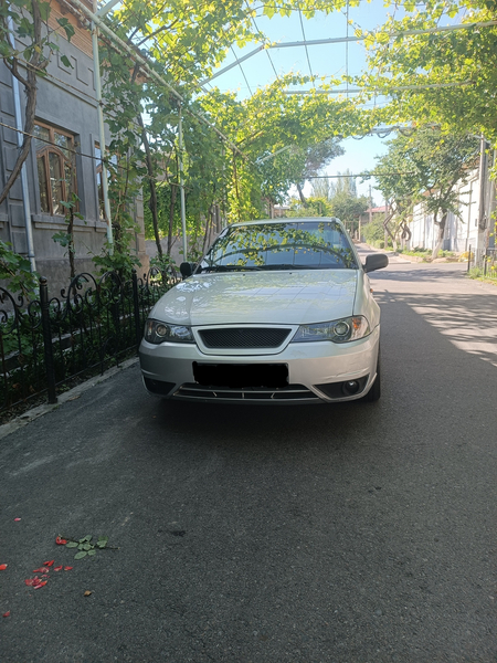 Nexia 2 dons 1.6