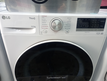 LG 10,5кг 4V7RW1W Стандартная стиральная машина с технологией AI DD
