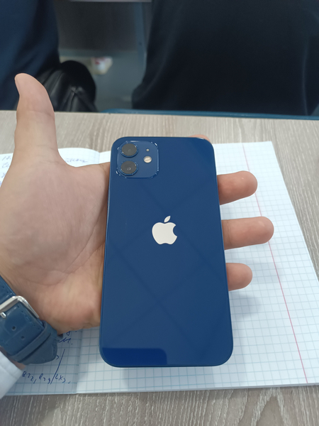 Iphone 12  64 gb