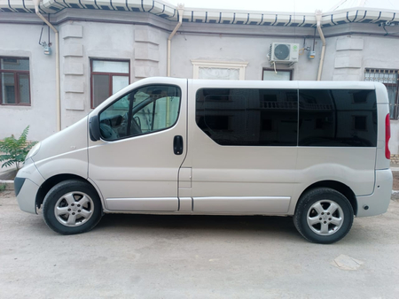 Opel vivaro Renault trafik Nissan primastar hammasi bir xil