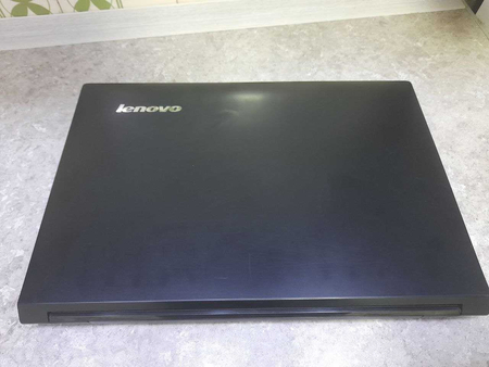 Продам ноутбук Lenovo на процессоре i3 (B50-70)