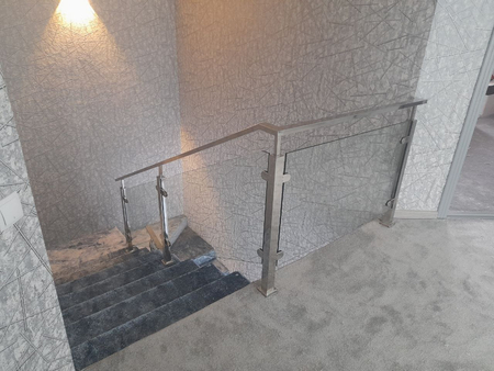 Perilla zina va balkon