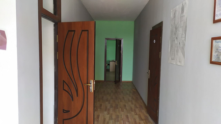 Ижарага берилади!!! Тайёр укув маркази
