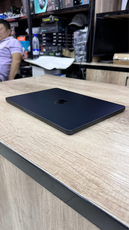 MacBook Air 13,6-inch M2/8/256GB