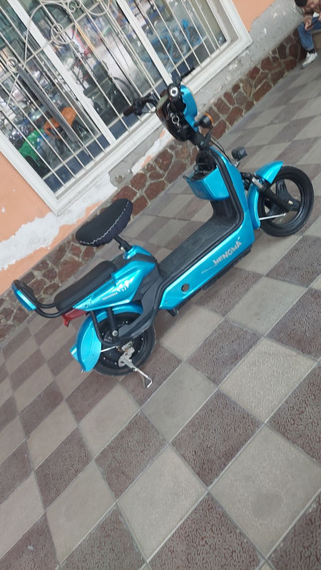 Rabochi skuter Akumlatori yo\\\'q
