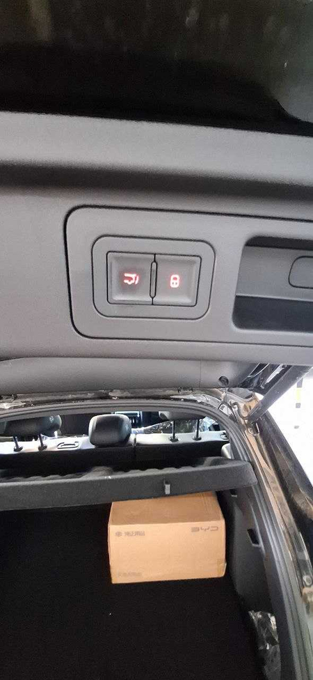 Тайор notariusga BYD Yuan plus Qora rang 2024 yil