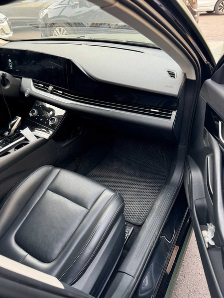 Продаётся автомобиль премиум класса Bestune B70 full