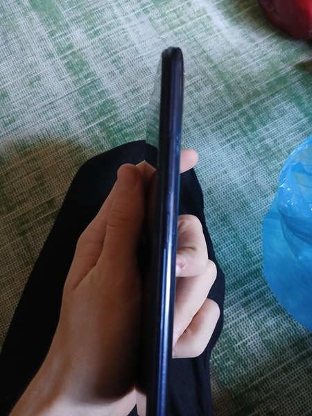 Vivo Y19 128/4 gb