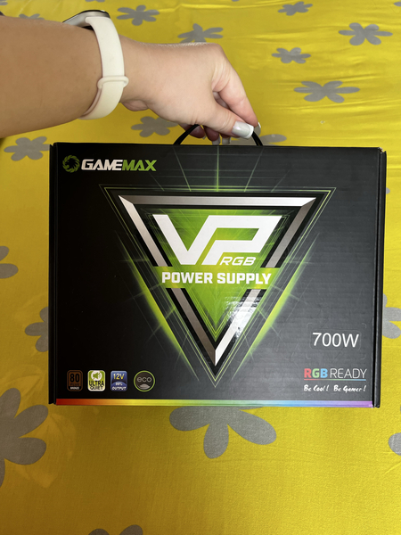 Блок питания GameMax VP700 RGB