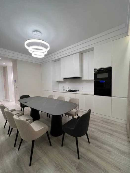 Сдается в аренду ПОСУТОЧНО!! Ул. Алишера Навои, рядом с Tashkent City