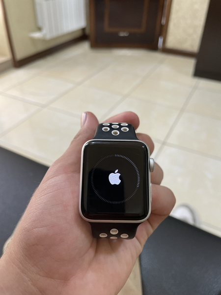 Продается Apple Watch 3 series