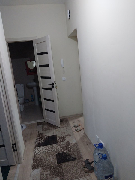 * Чоштепа Сергели 1/5/10 Площадь 36м² Ориентир 1-Метро бекат Продаётся