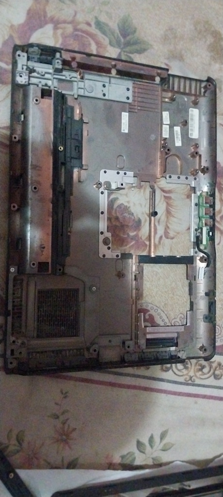Срочно продам HP ноутбук на запчасти