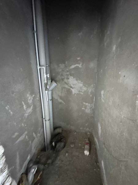 3 xonali 4qavat 74m2.5 qavatli Yangi Gishtli dom