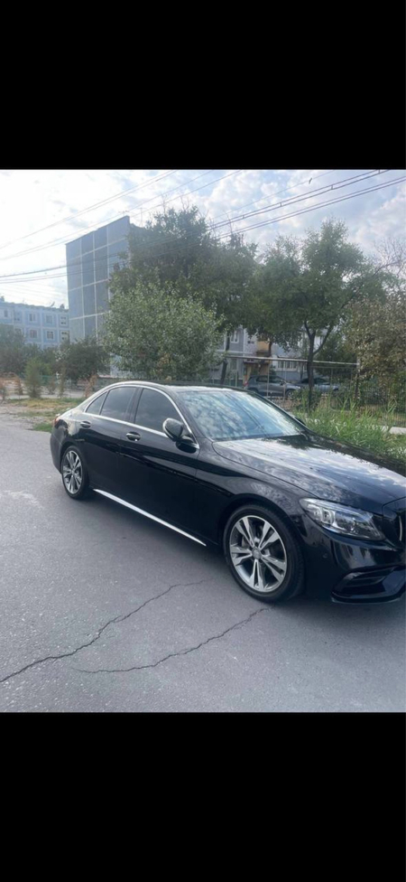 Mercedez benz - 205