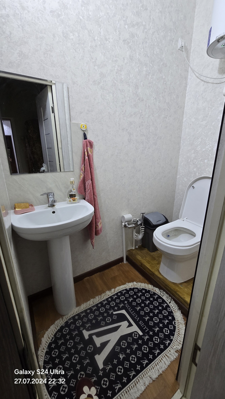 Продаётся участок площадью 5,5 соток в тихом районе Отбазара