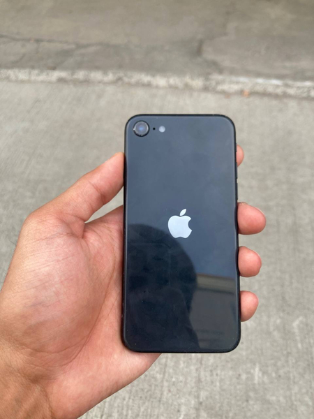 Iphone Se 2020 sotiladi