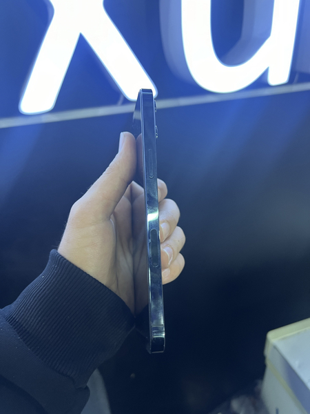 Iphone 12 pro max ideal