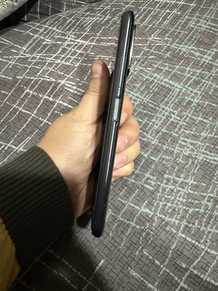 Redmi note 10 6/128 sotiladi